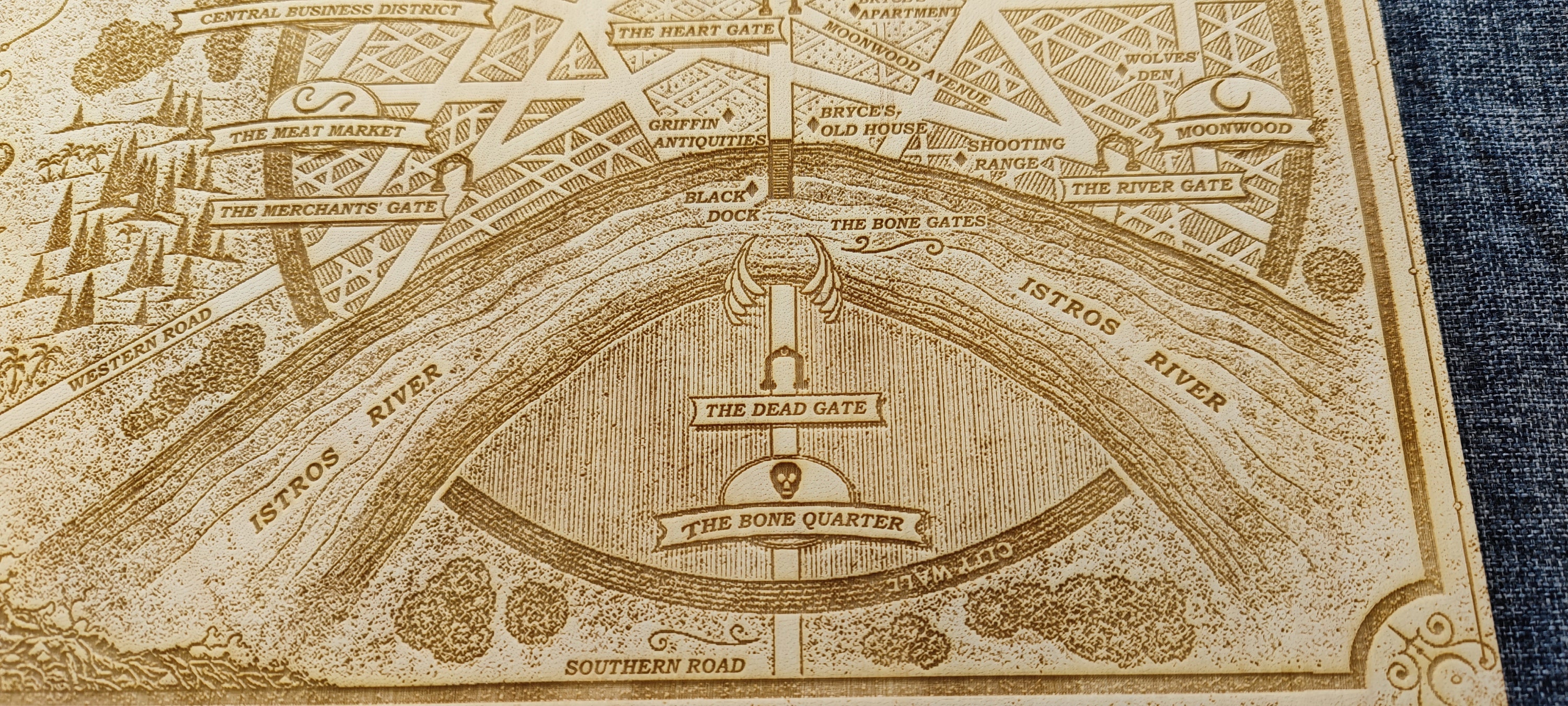 Lunathion City Laser Engraved Map From the Crescent City Series Written ...