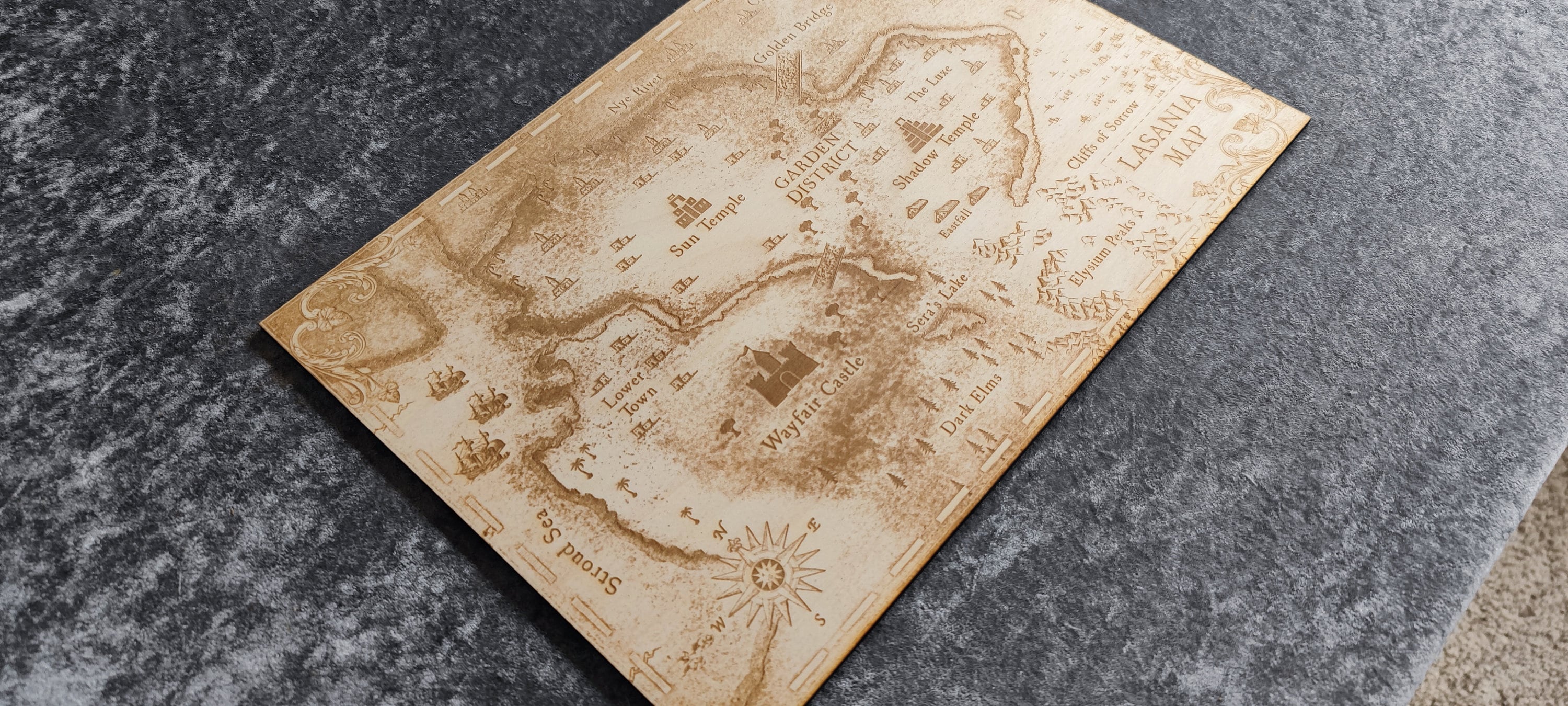 Laser Engraved Map of Lasania kingdom of Solis From Blood and Ash ...
