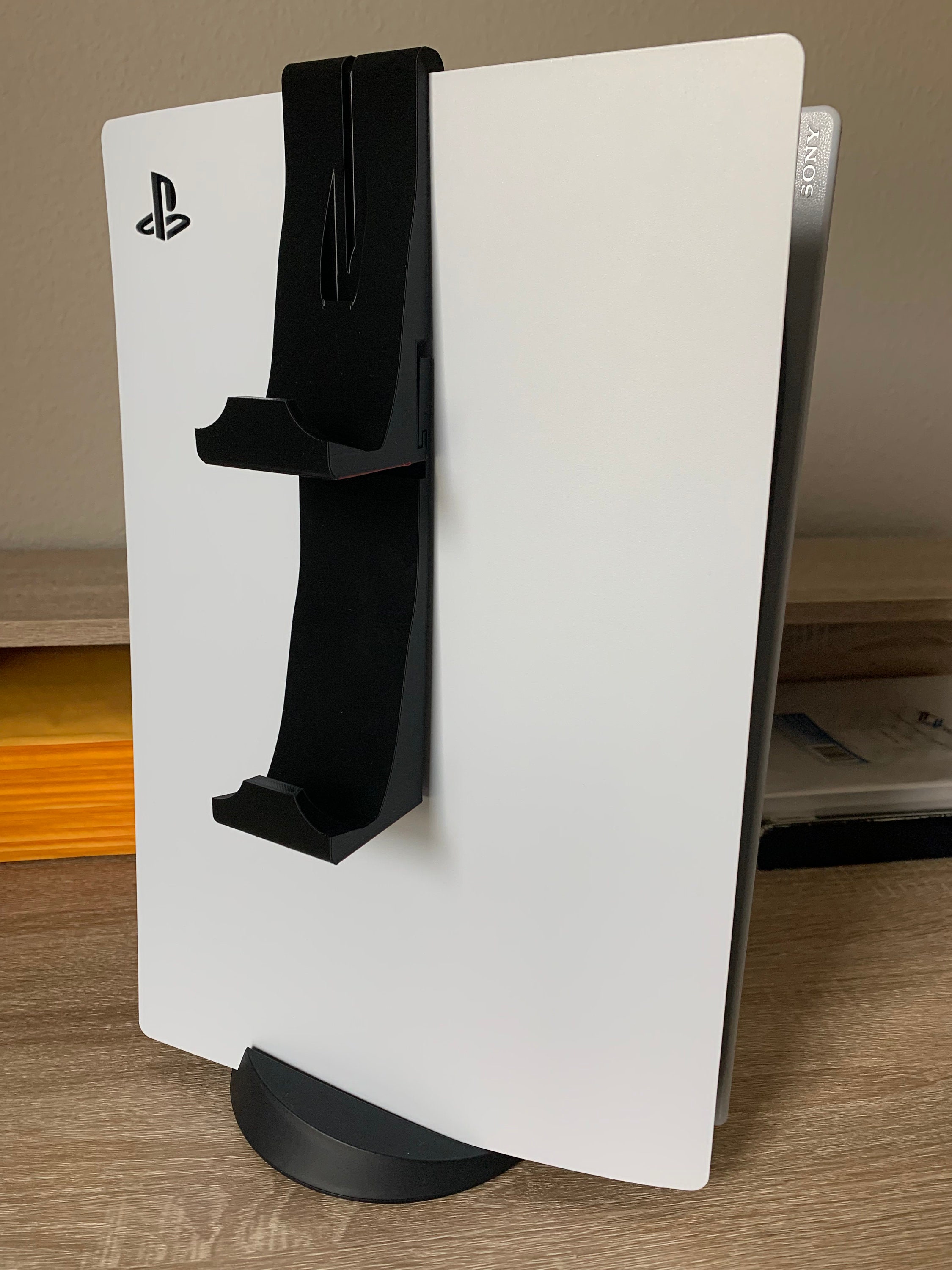 PS5 Mounted Controller Holder W/ Charging Wire Guide Two Controllers ...