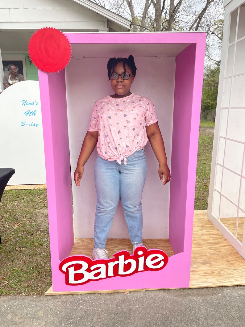 Barbie Photo Box, Doll Photo Box, Fashion Photo Shoot, Popular Pink ...