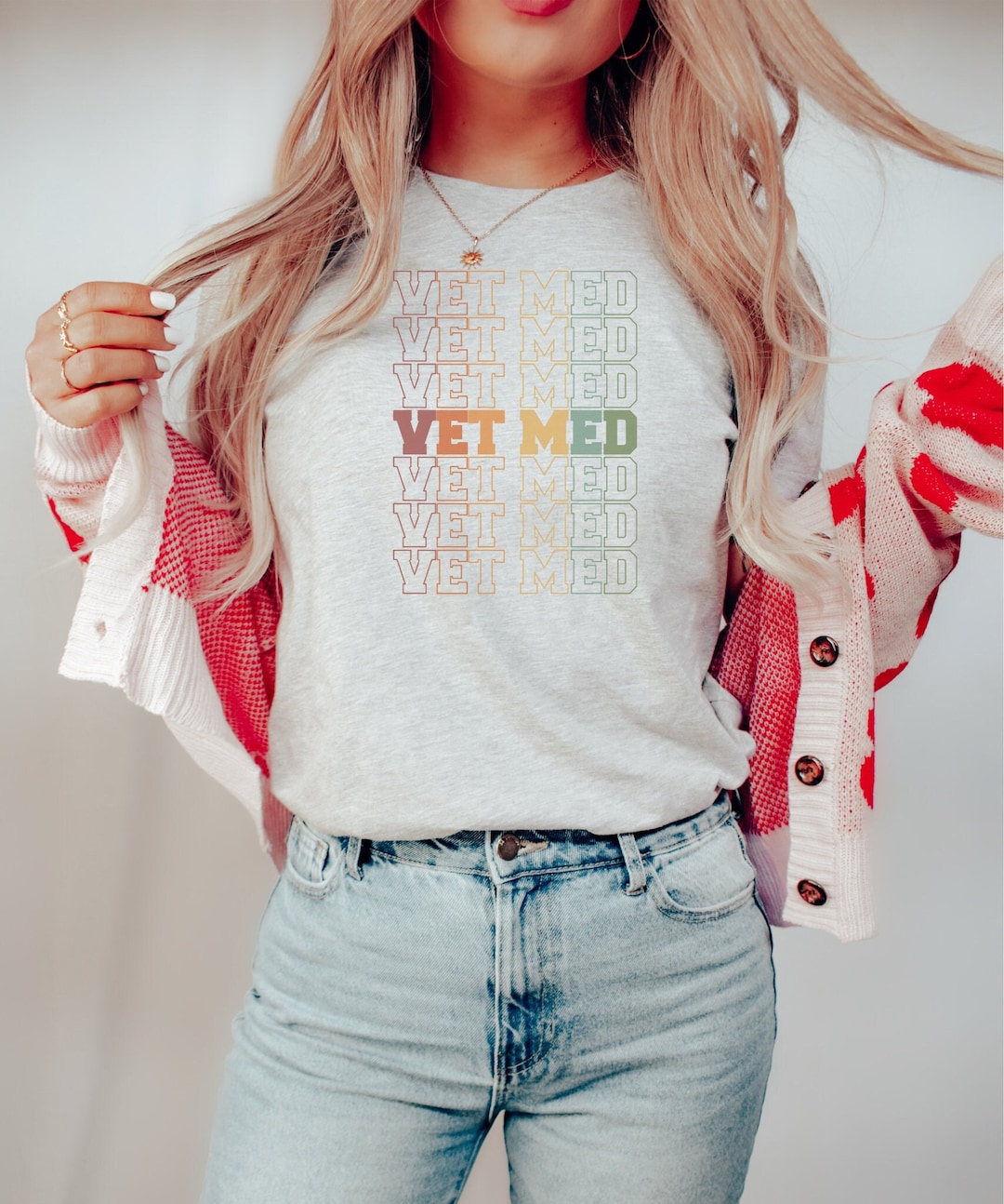Retro Vet Med Shirt Future Vet Tech Student Grad Gift Future ...