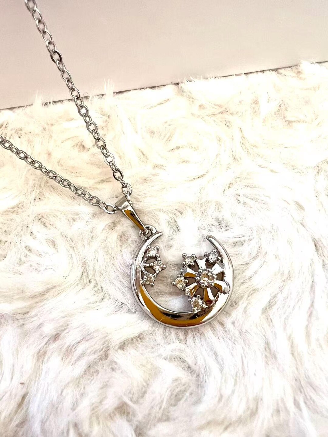 Snowflake Crescent Moon Pendant| Cubic Zirconia Accent Snowflake Design ...