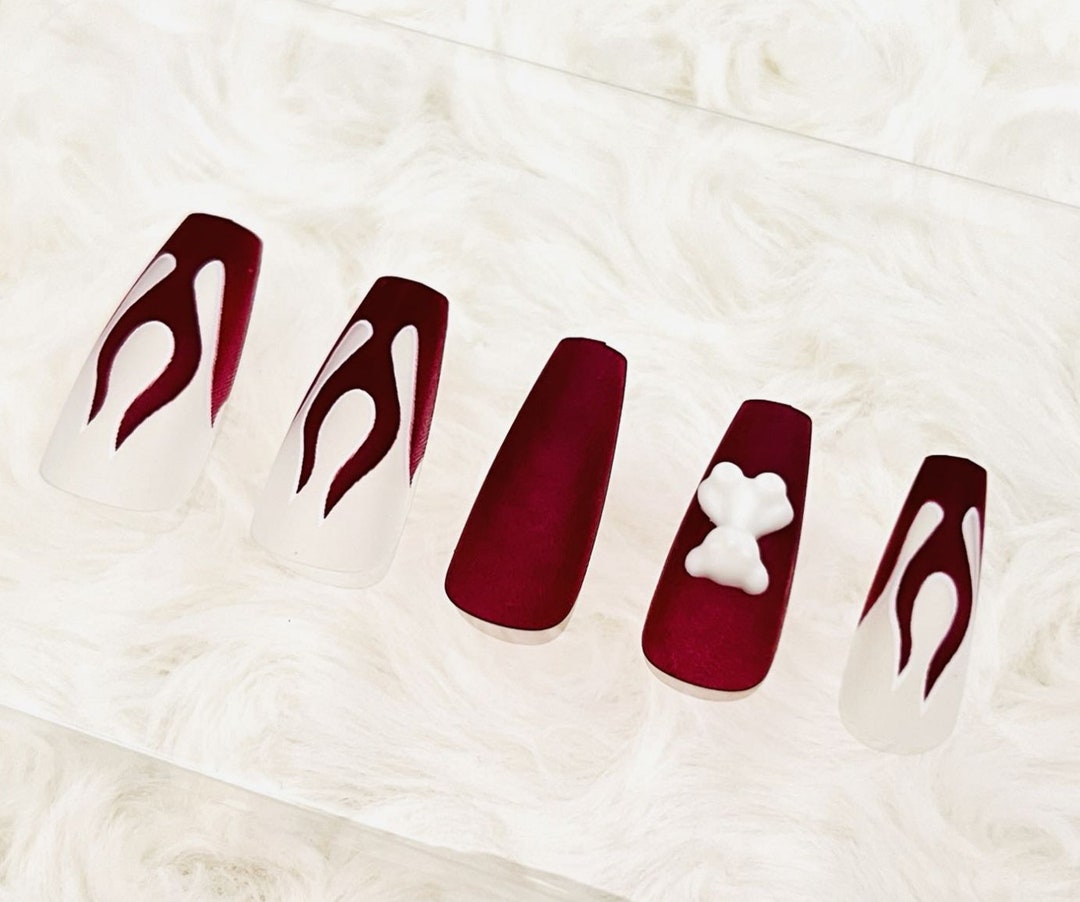 Red Flame Press on Nails: 3D Bear Luxury False Nails - Etsy