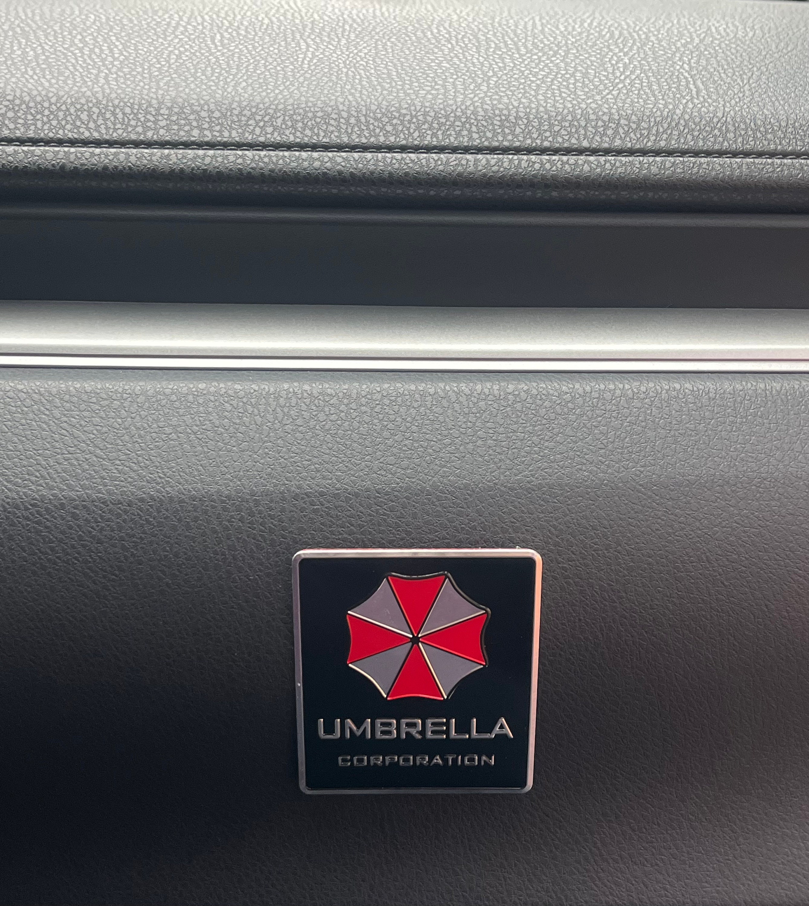 Resident Evil Car Sticker Metal Badge Car Sticker Body Window Car Gas ...