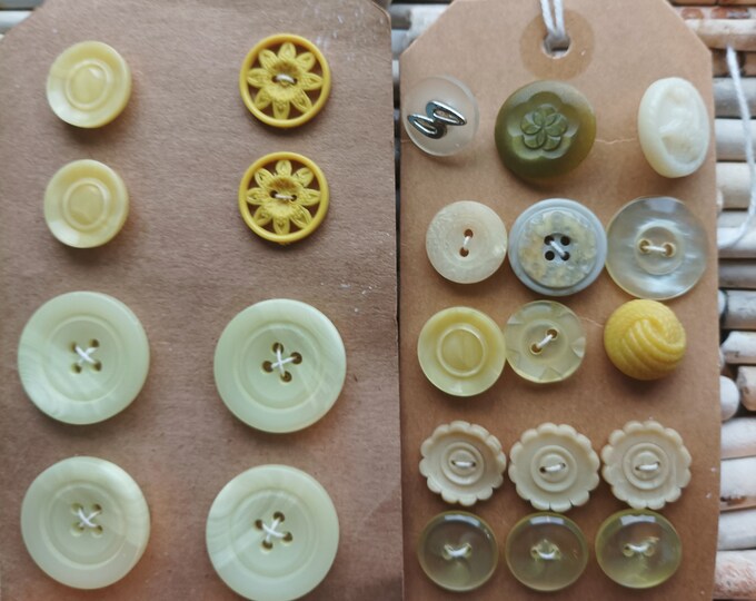 23 X Vintage Yellow and Lemon Buttons. V6 - Etsy
