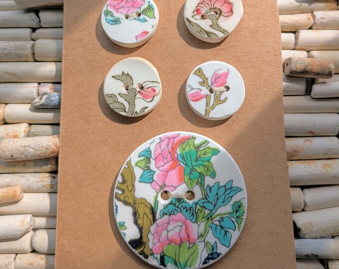 5 X Handmade Upcycled Vintage Plate Buttons. July 5 - Etsy