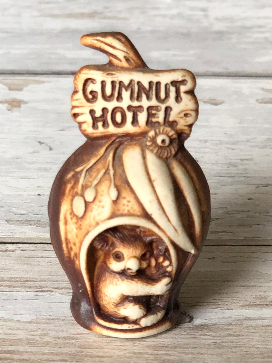 Swagman Pottery Gumnut Hotel. Australian Pottery - Etsy