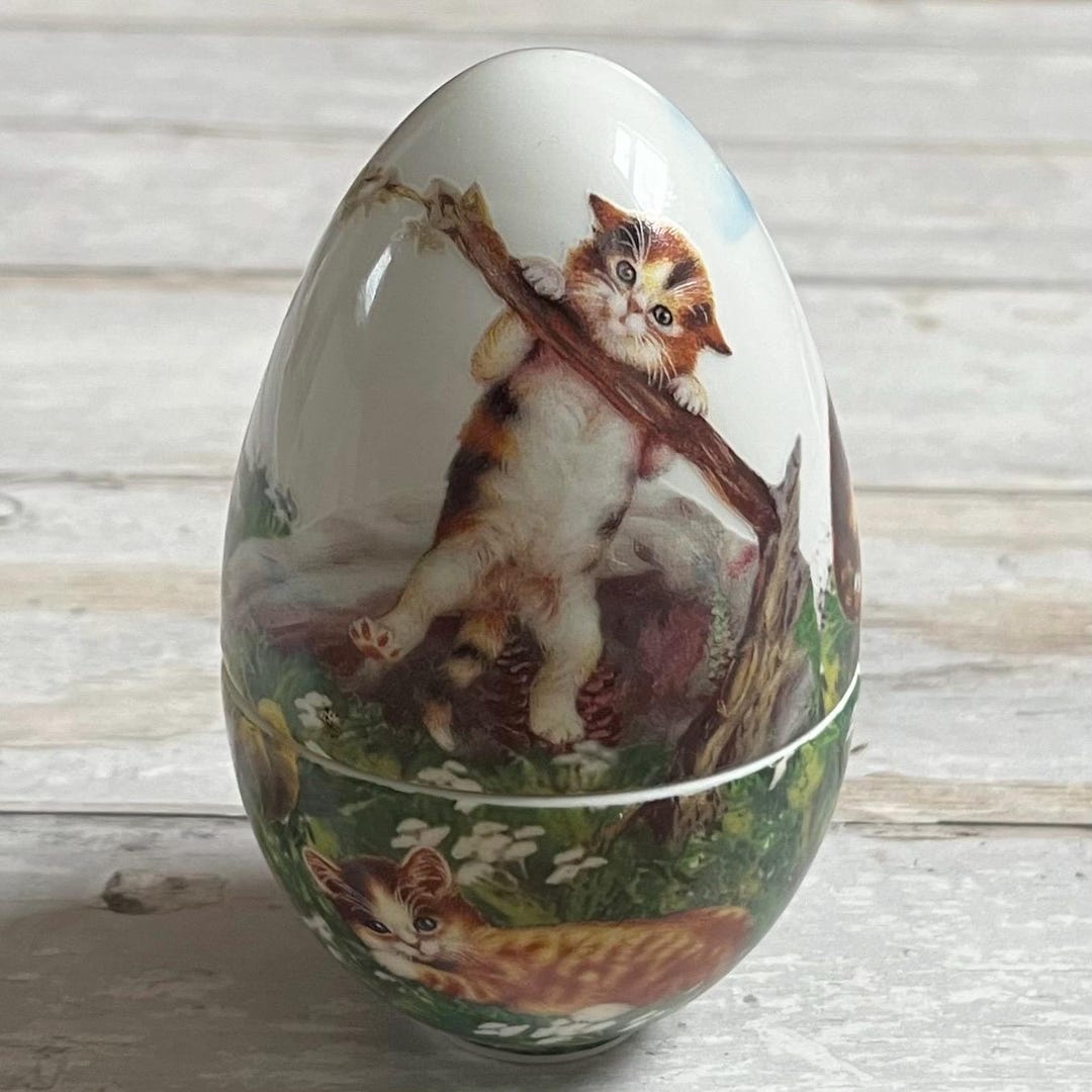 Vintage Ceramic Cats Design Egg Shaped Music Box - Plays Song Memory ...