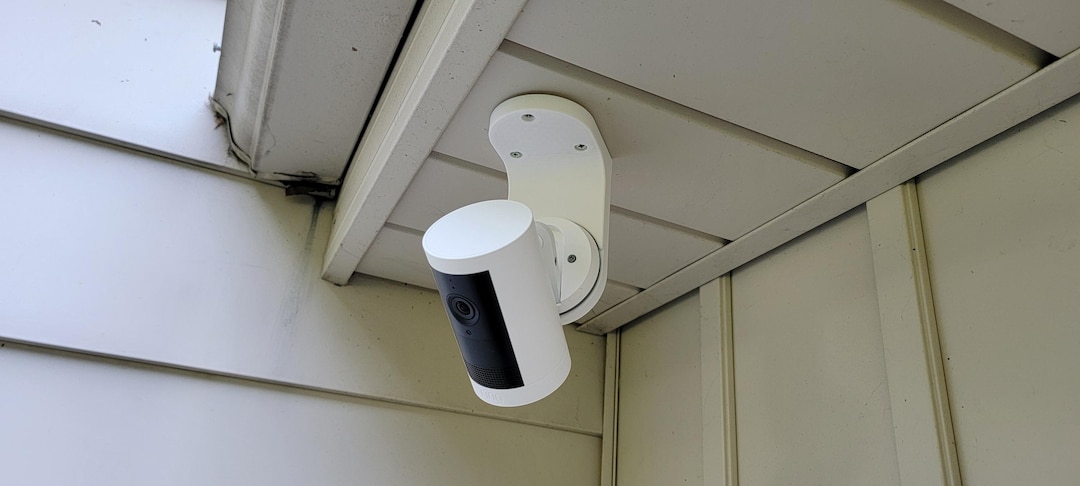 Ring Outdoor Cam Plus Soffit, Eave, and Ceiling Mount - Etsy