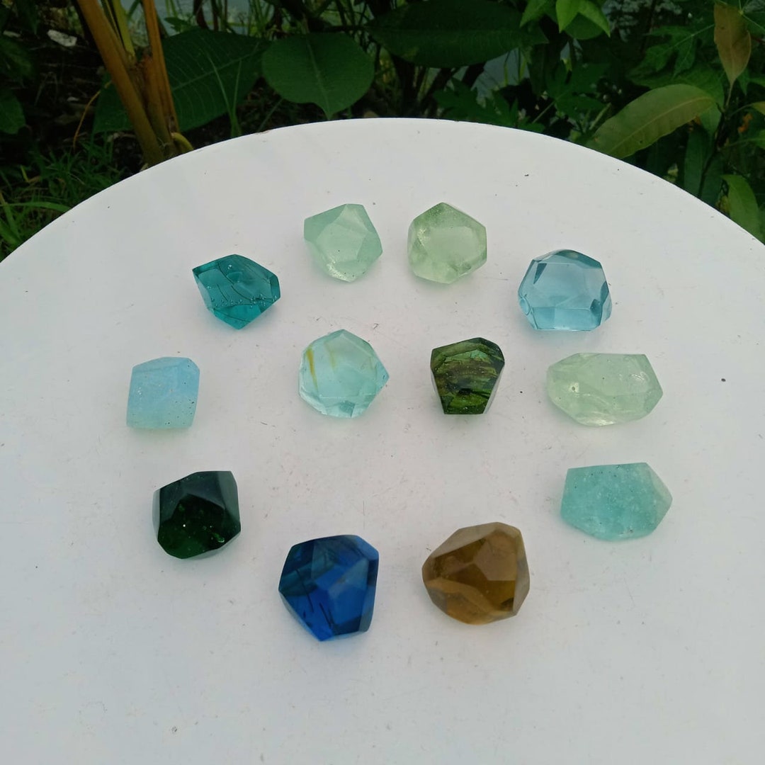 12 Pcs of Beautiful Mini Cutting Polished Andara Crystal Mix Colors for ...