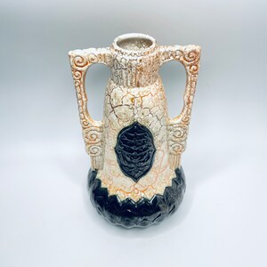 Alienware Vase Art Deco Period 1930s by Ditmar Urbach, Czechoslovakia ...