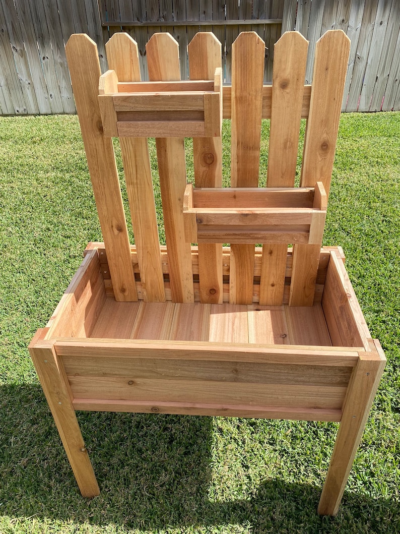 Picket Planter Wall Planter Cedar Box Garden Planter Herb Garden Flower Planter Cedar