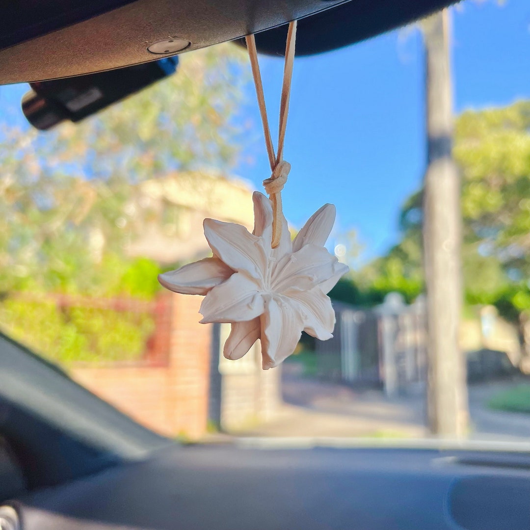 Car Air Freshener, Lily Flower Car Hanging Diffuser, Car Hanger, Custom ...