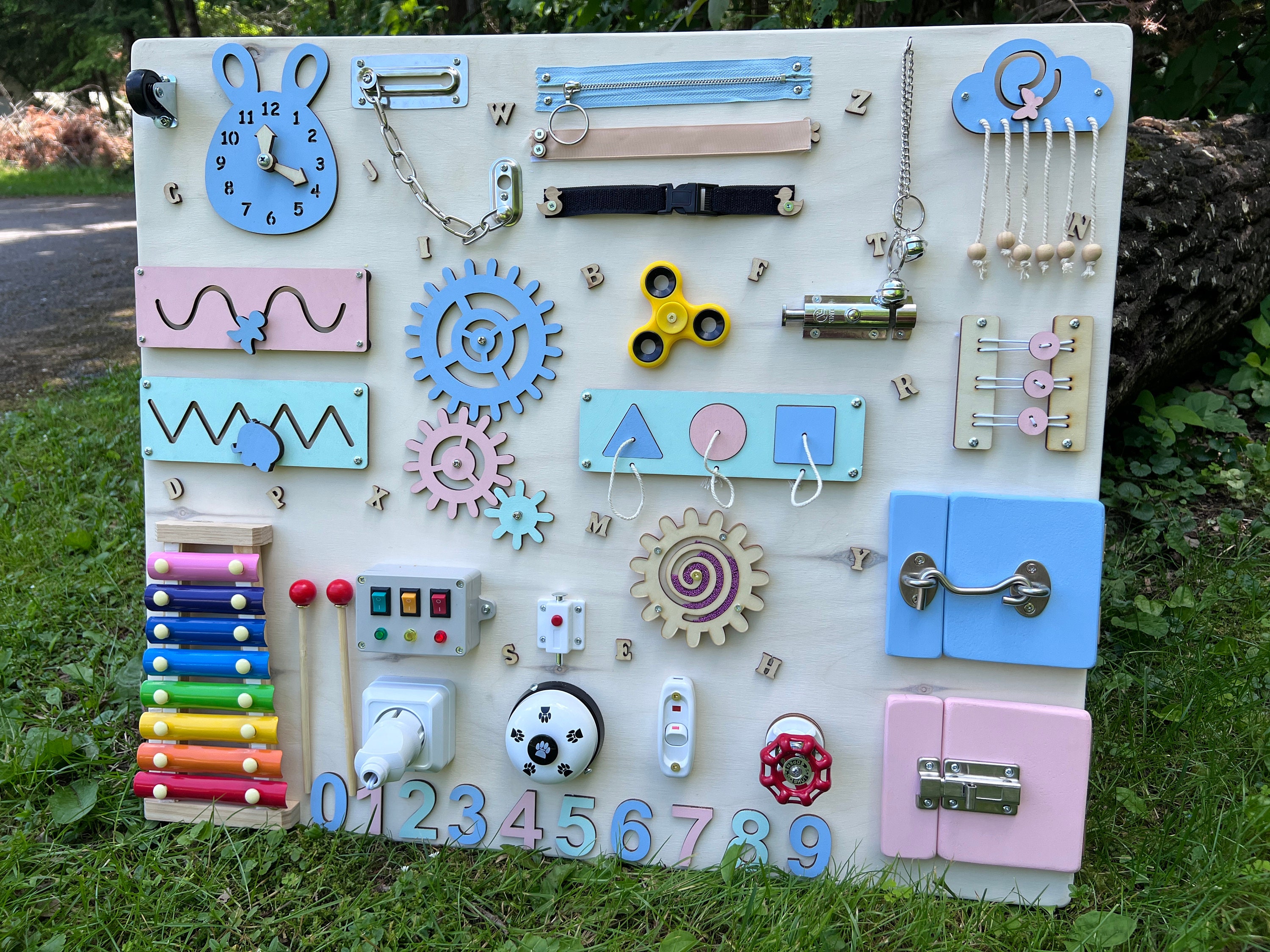 Montessori Board for Kids, Multicolor Wooden Puzzles Busy Board ...