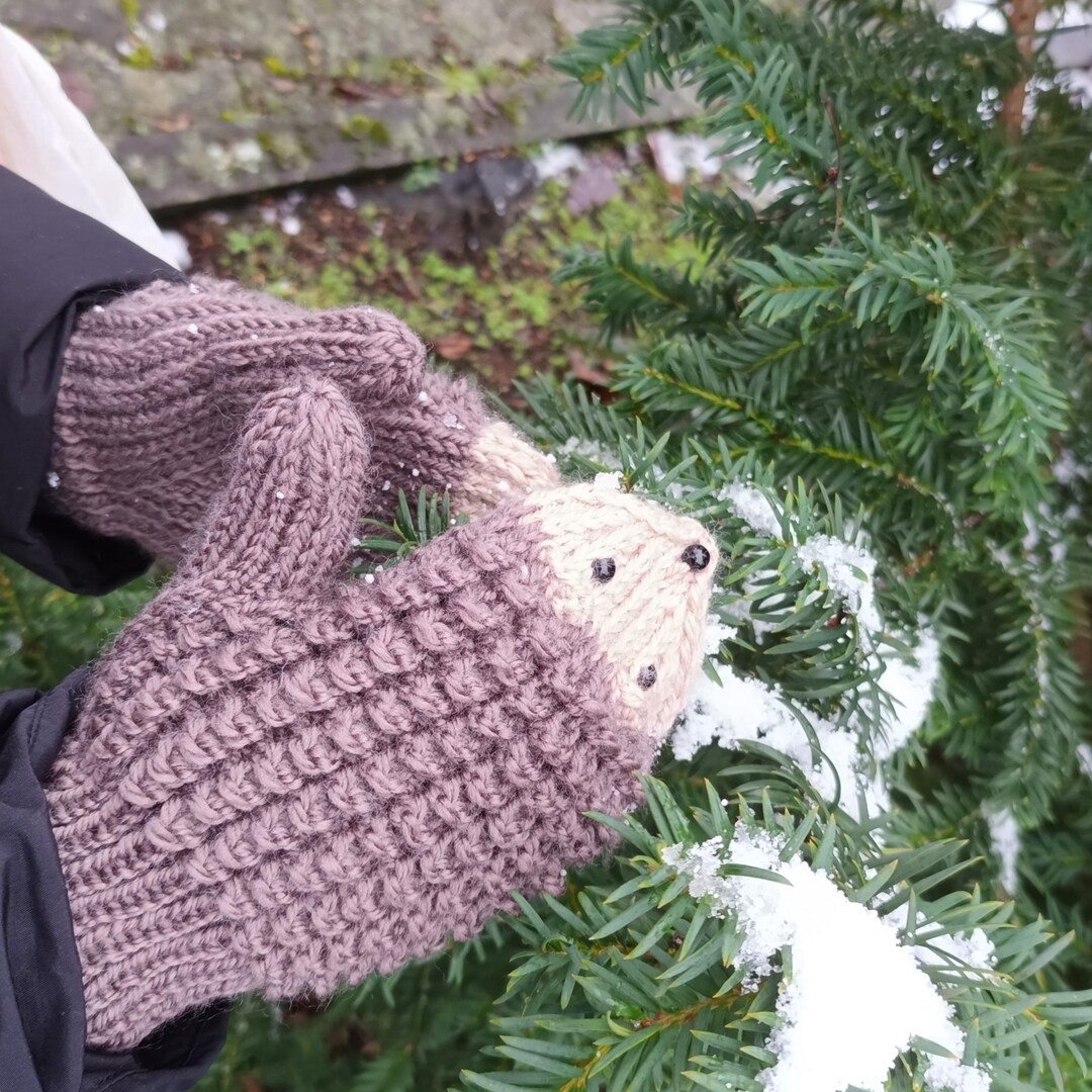 Hedgehog Mittens Knitting Pattern - Children's Mittens - PDF + Video ...