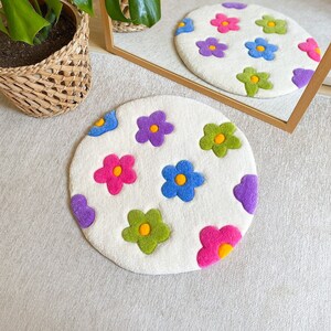 Tuft Rug Flower / Hand Tufted Rug, Custom Rug, Soft and Aesthetic ...