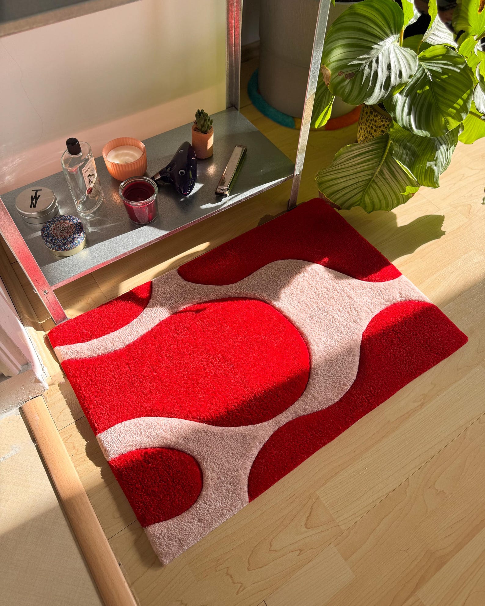 Powder Pink & Red Wavy Tufted Rug, Handmade Tufted Rug, Housewarming ...