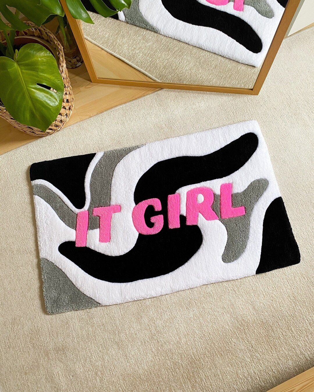 Custom Tuft Rug / Personalized Fluffy Rug, Housewarming Gift, It Girl ...