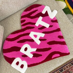 Custom Name Tufted Rug / Personalized Heart Rug, Handmade Customized ...