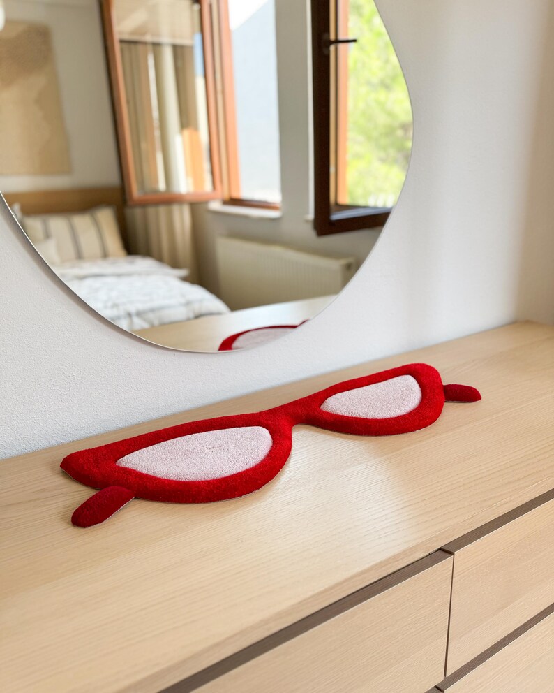 Cat Eye Glasses Tufted Rug / Handmade Rug, Fluffy Funny Rug - Etsy