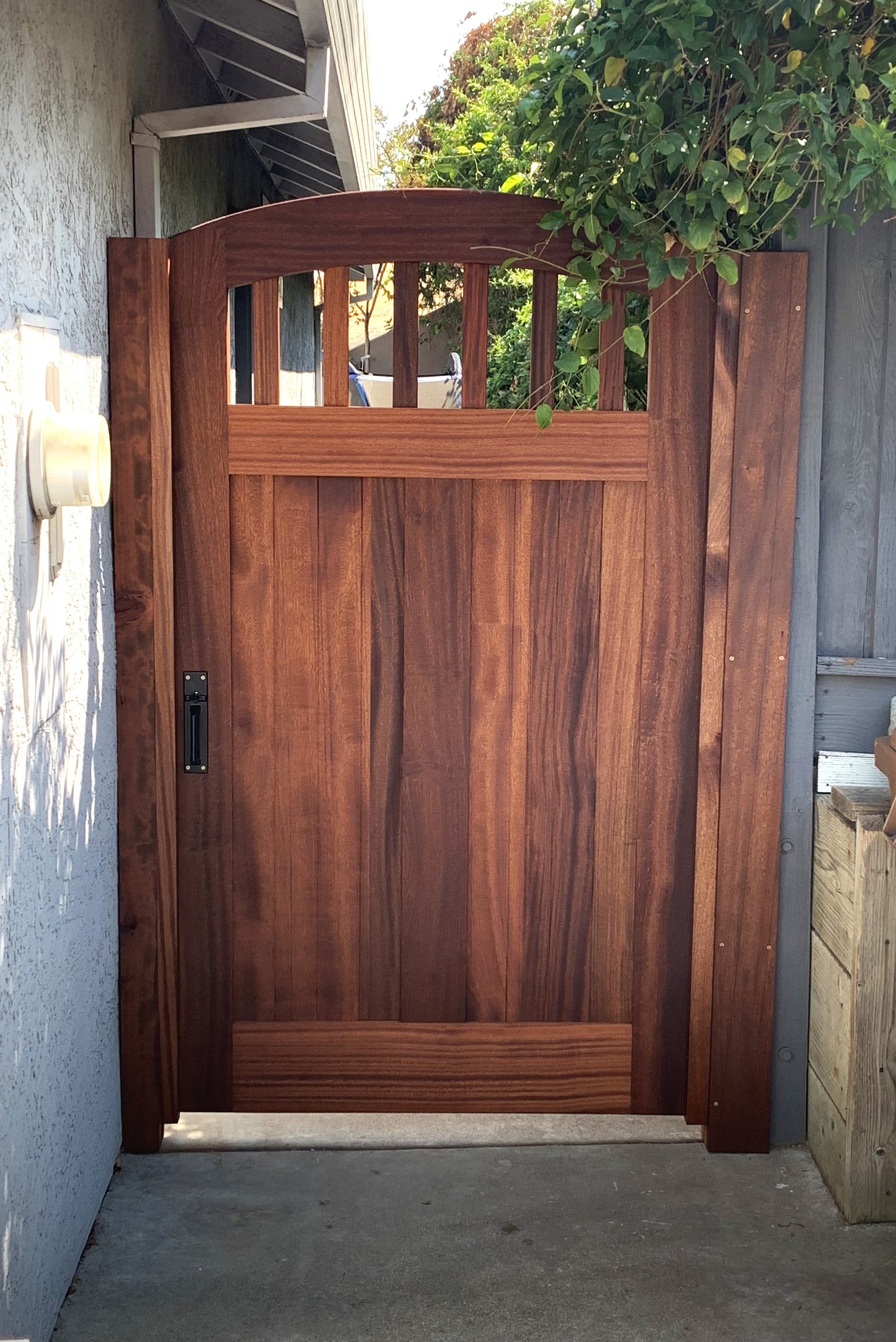 Custom Hardwood Entryway Gate - Etsy