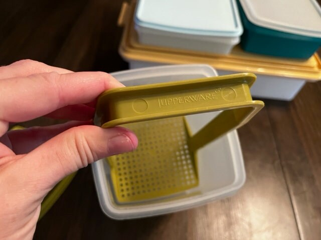 Set of 4 Vintage Tupperware, Pickle Holder Deli Olive Keeper Avocado ...