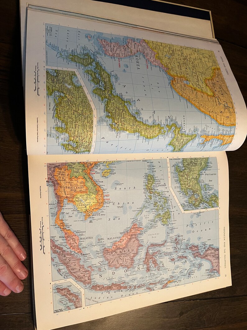 Vintage World Atlas Imperial Edition 1967 Large Book - Etsy