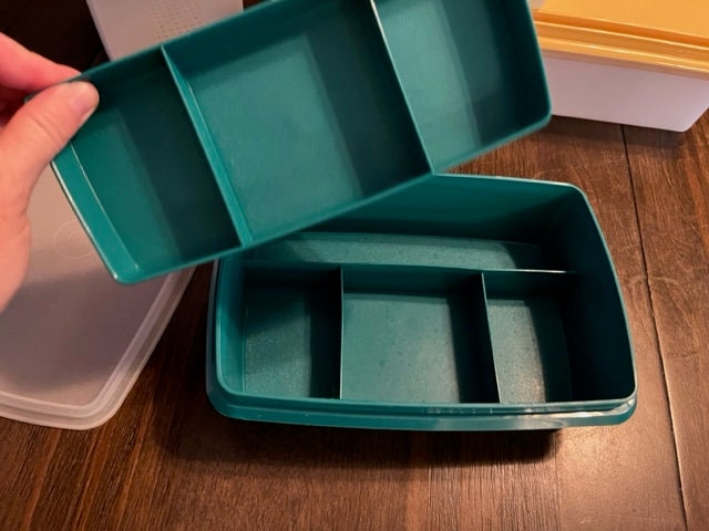 Set of 4 Vintage Tupperware, Pickle Holder Deli Olive Keeper Avocado ...