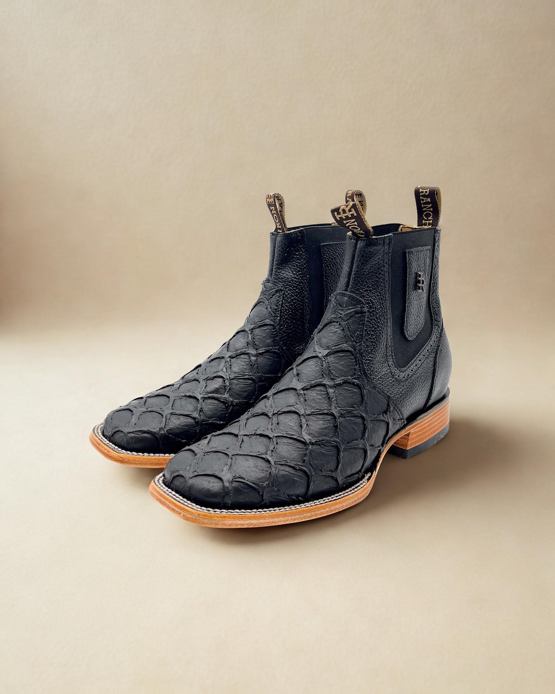 Handcrafted Men's Cowboy Pirarucu Fish Bass Ankle Boots/ Chelsea Boots ...