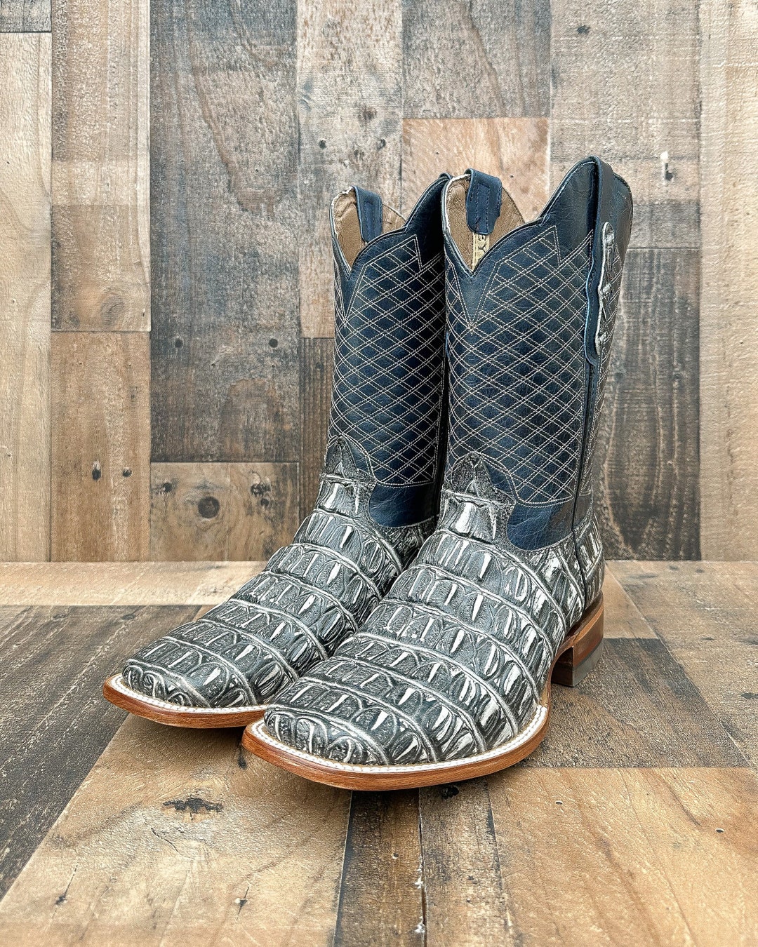 Handcrafted Men's Crocodile Alligator Cowboy Boots/ Square Toe Cowboy ...