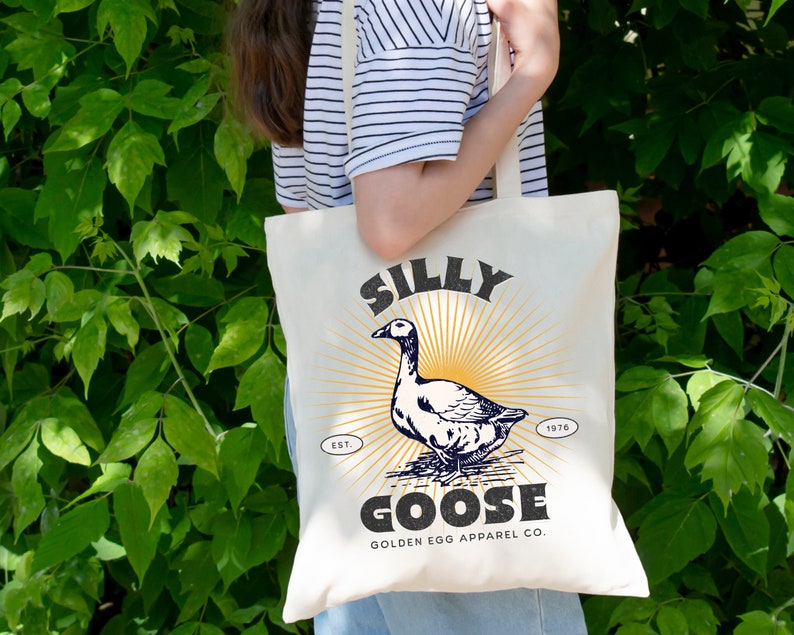 Silly Goose Tote Bag Funny Animal Design Aesthetic Tote Bag Reusable ...