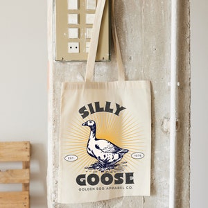 Silly Goose Tote Bag Funny Animal Design Aesthetic Tote Bag Reusable ...