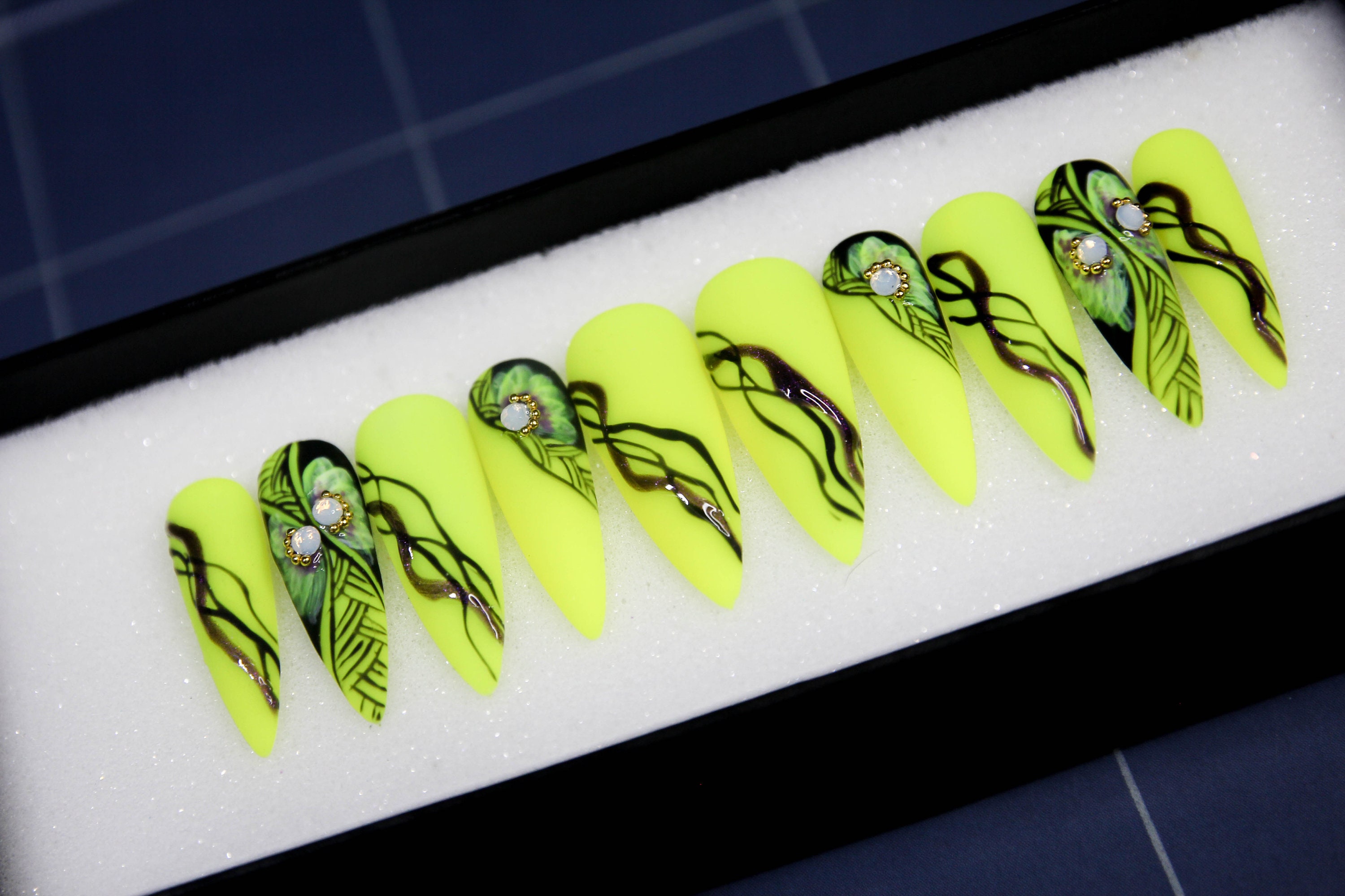 Neon Jade Press on Nails Glitter Short Nails Latte Elegant - Etsy