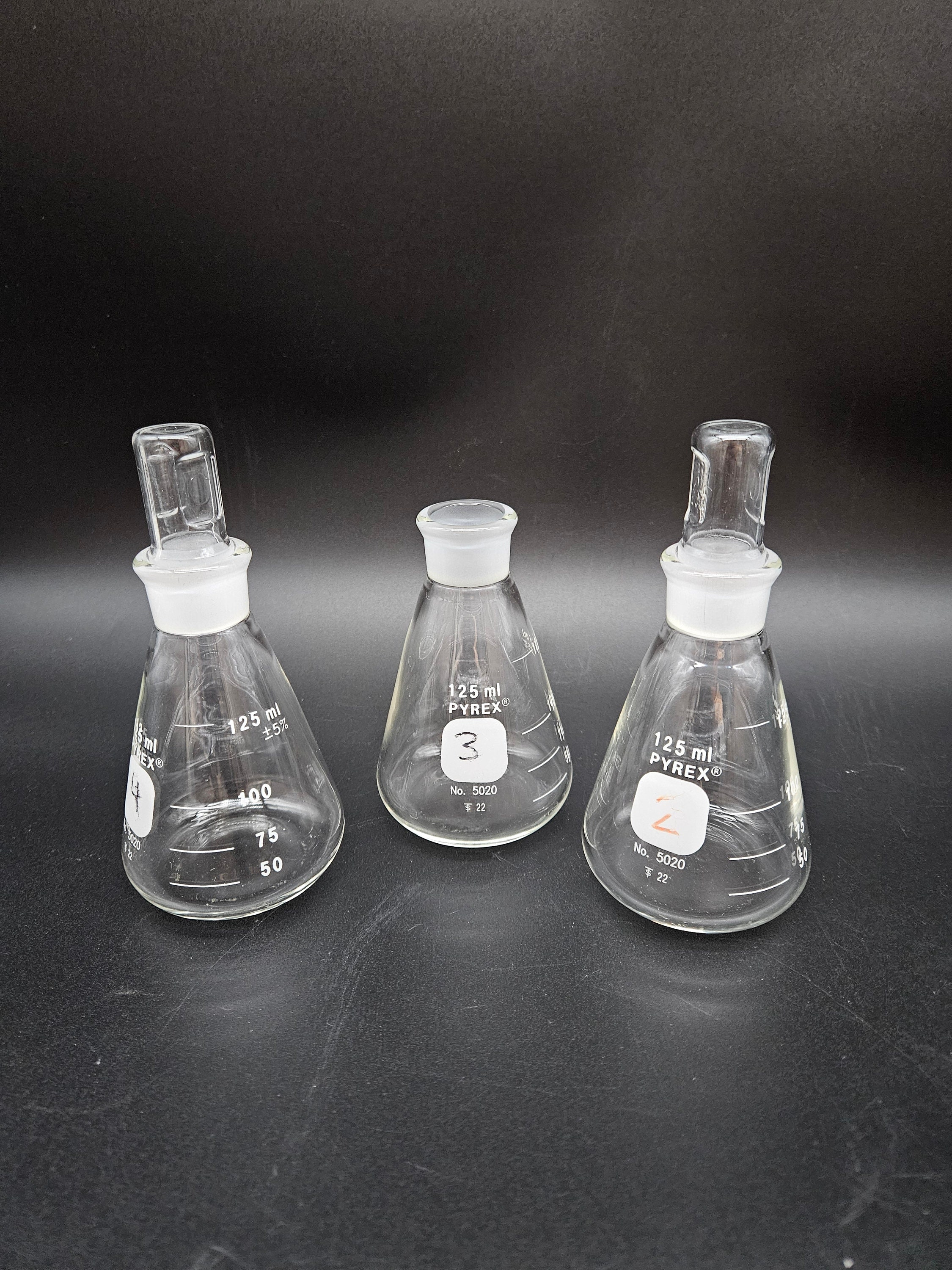 Vintage Laboratory Glassware....lot of 8 Erlenmeyer/conical Flasks ...