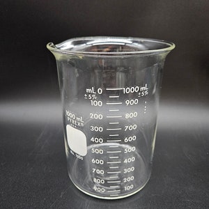 Vintage Pyrex Beakers...set of 6, From 150 Ml to 1000 Ml...laboratory ...