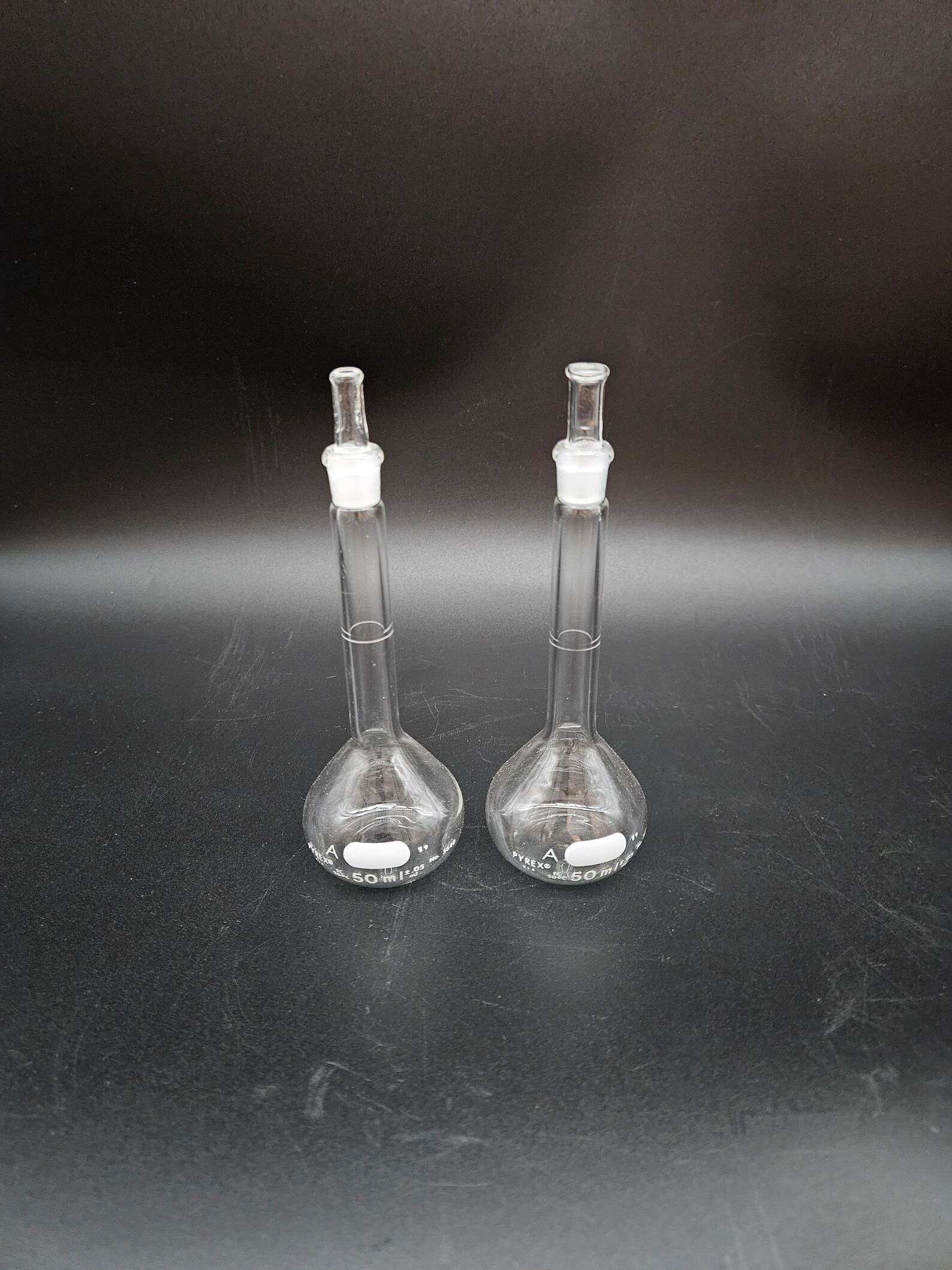 Vintage Pyrex Laboratory Glassware...large Lot of 9 Pieces...laboratory ...