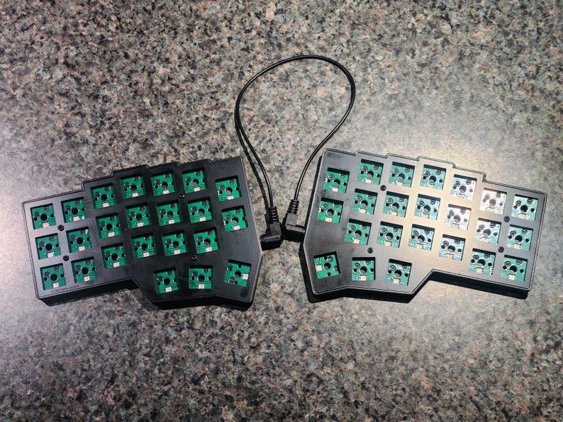 Corne V4.1 Keyboard Fully Built - Cherry MX Style - Pre Soldered ...
