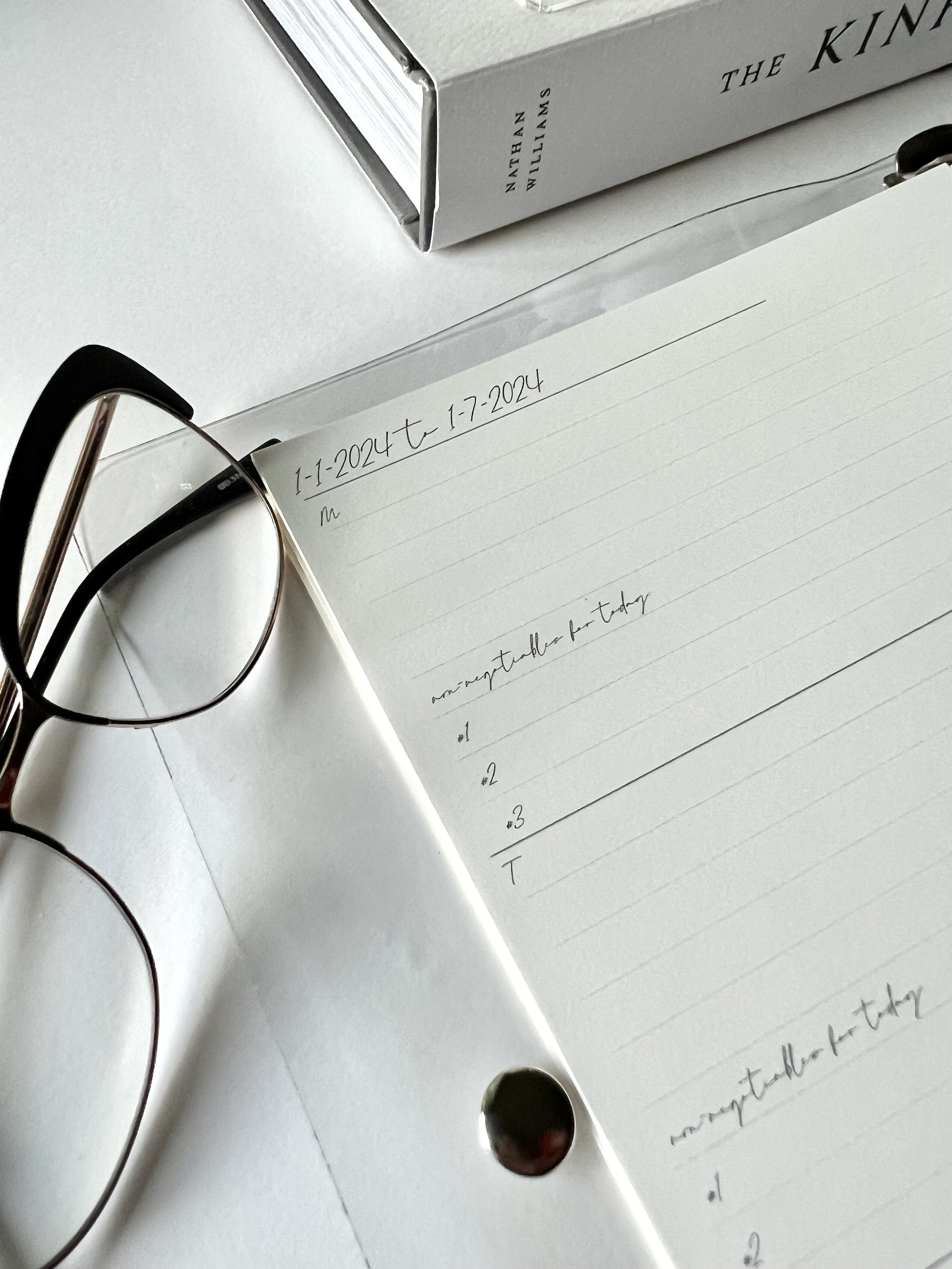 Weekly Insert Cursive Font 2024 & Undated Weekly Planner Inserts WO2P ...