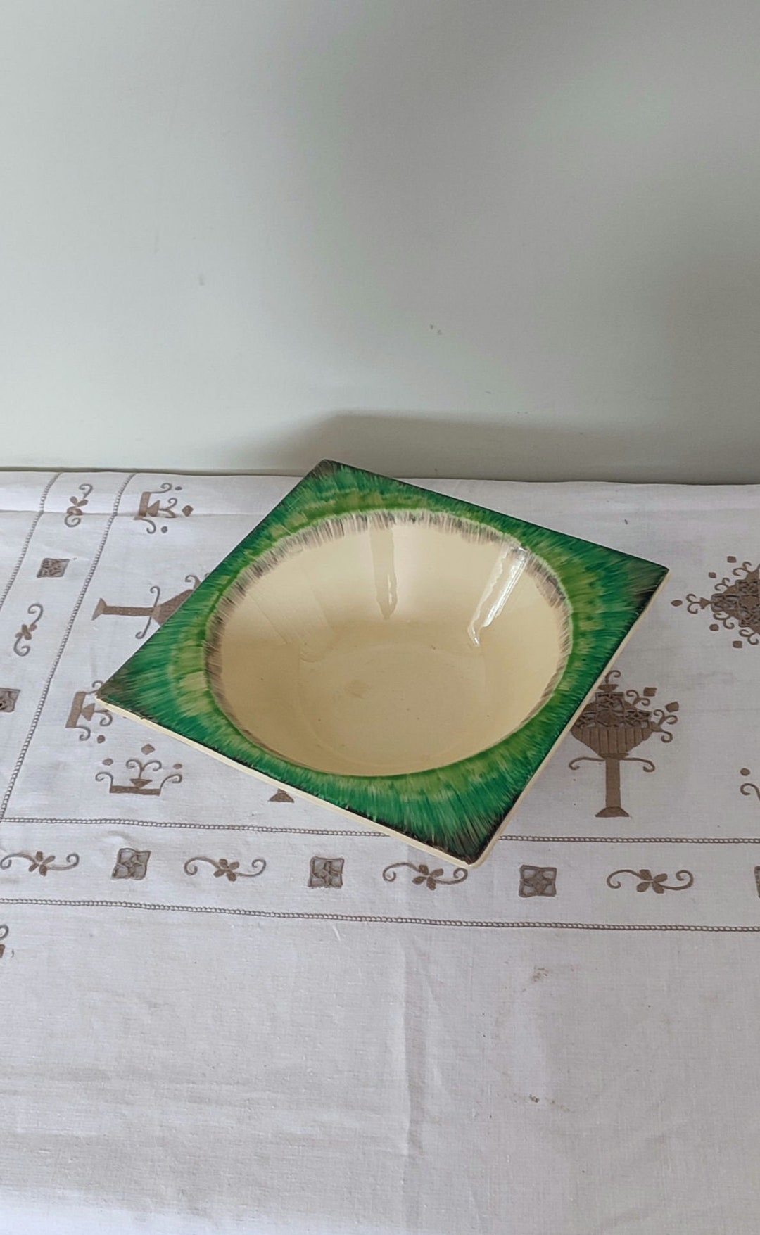 Original Clarice Cliff / the Biarritz Bowl / Stamped and Signed. - Etsy