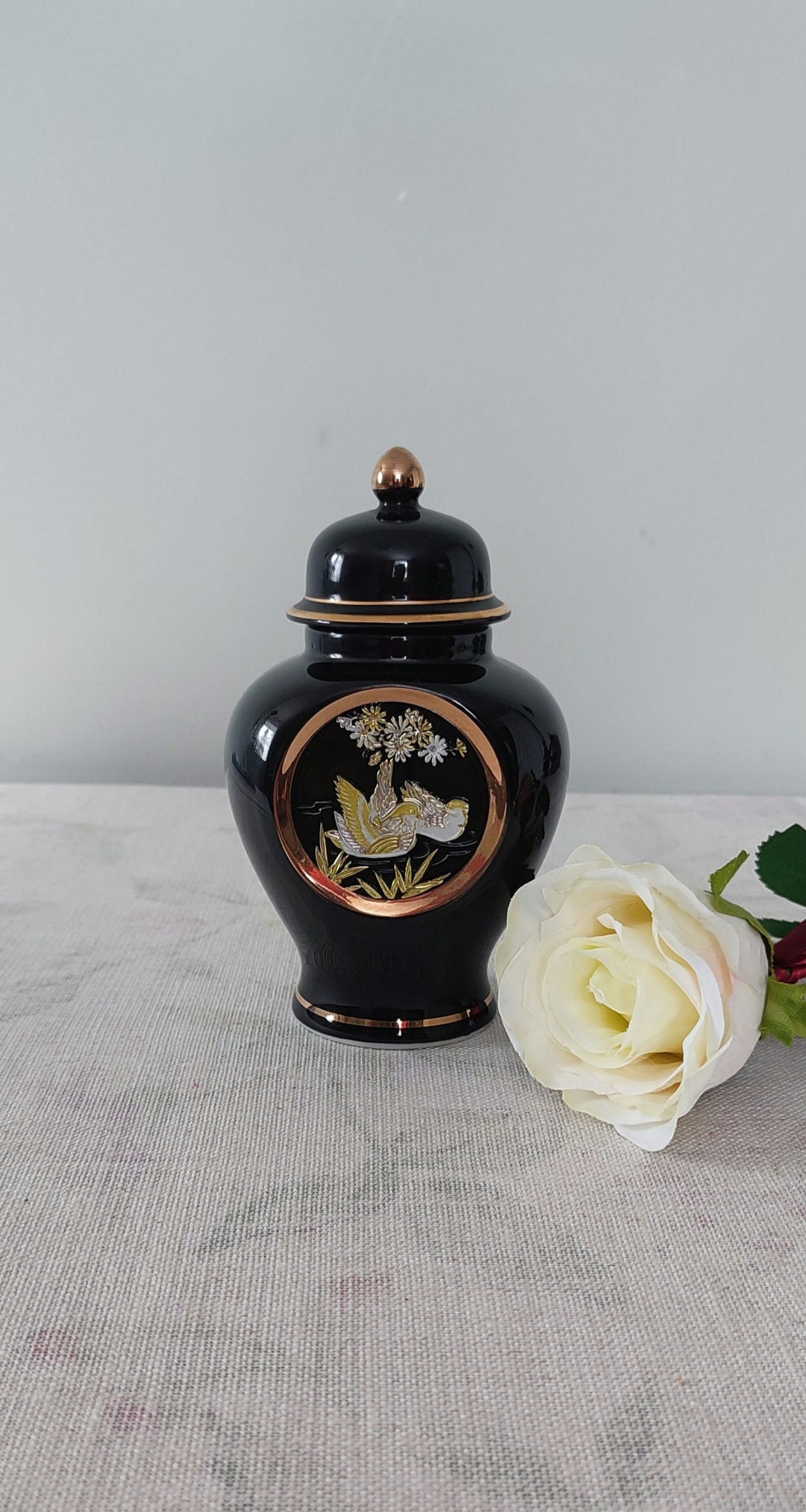 The Art of Choking Japanese Lidded Jar / 6 Inches High. - Etsy
