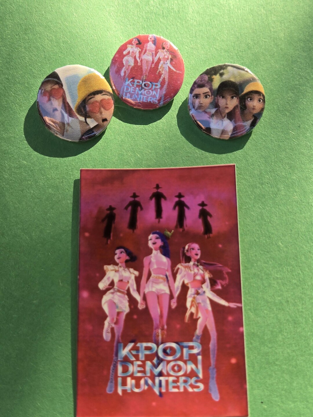 Kpop Demon Hunters 3 Buttons and Photocard - Etsy UK