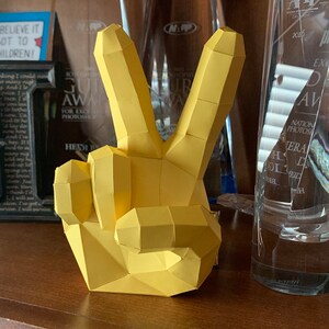 Emoji Inspired Hand - Peace Sign - Victory - DIY Low Poly Paper Model ...