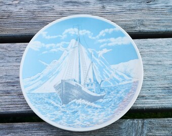 Porcelain Boat Plate - Etsy