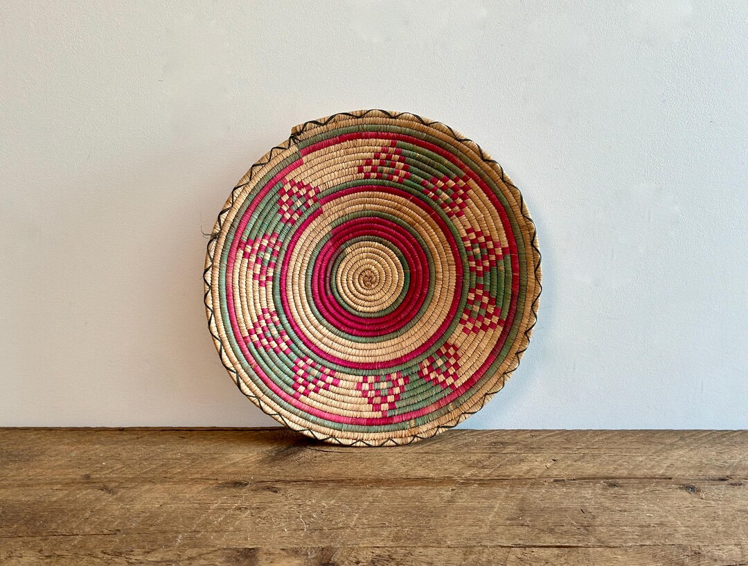 Vintage Native American Woven Coil Basket, Hand-made South-western ...