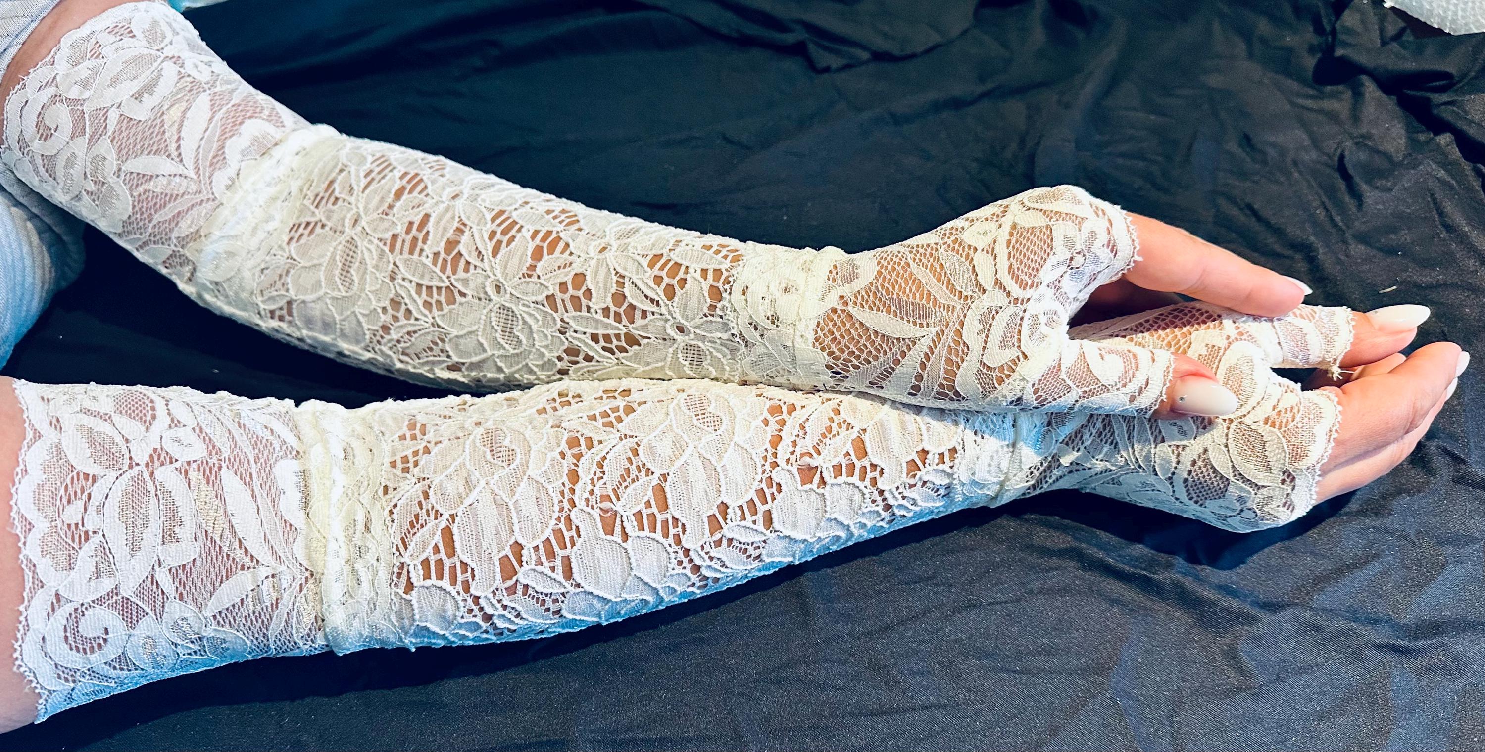 Beautiful Ivory Floral Design Lace Long Fingerless With Lace Trim ...