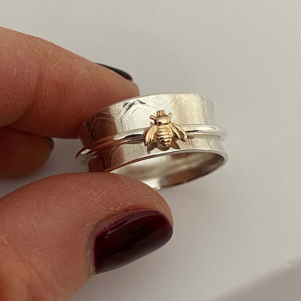 Bee Ring - Etsy