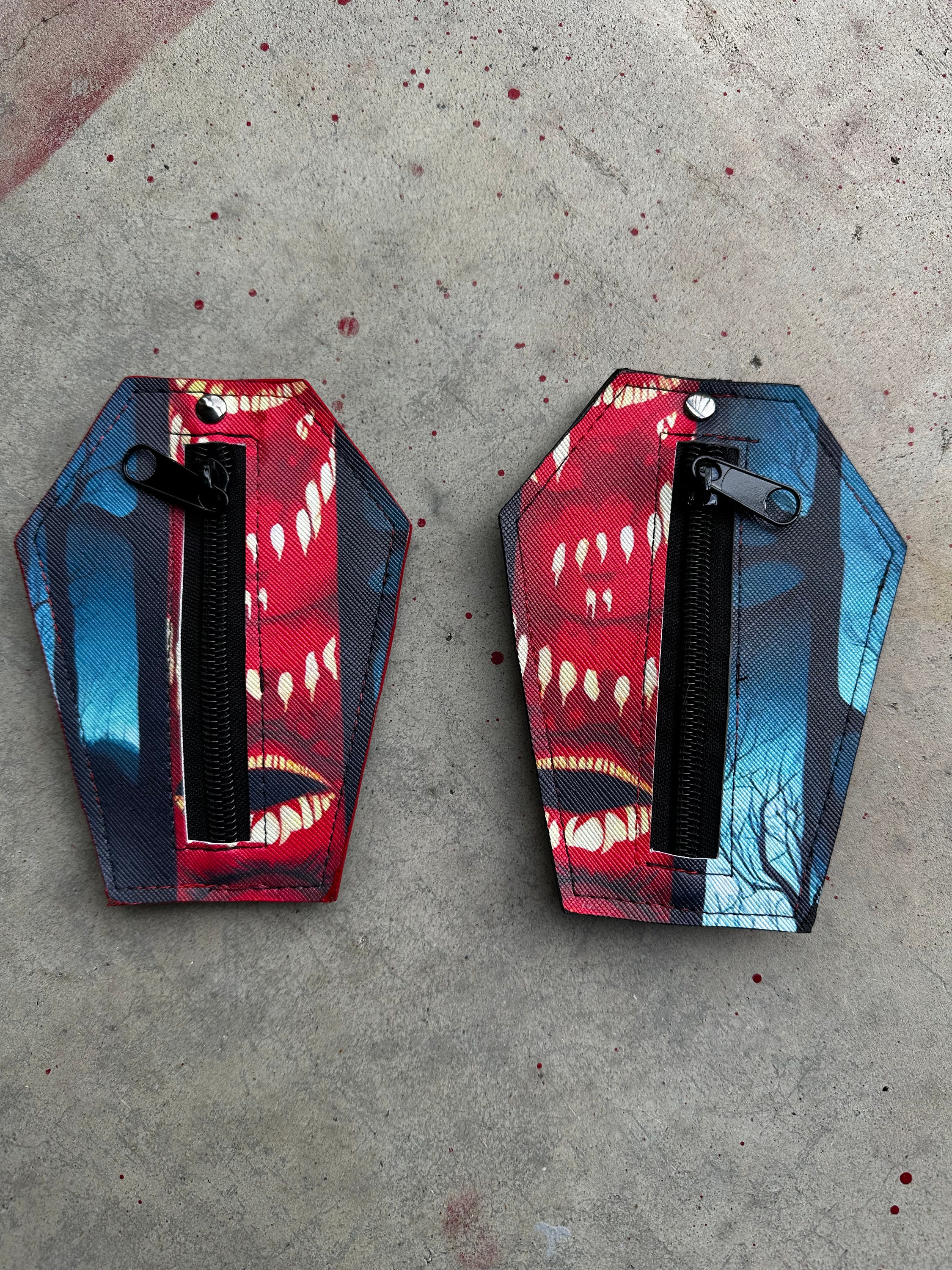 Small Horror Coffin Card Holder Coffin Wallet Groovy Guy - Etsy