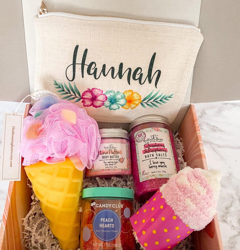 Teen or Tween Girl Birthday Gift Box / Gift Basket for Teenage Girl ...