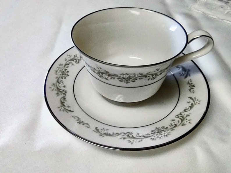 Noritake Parkridge China Set 7-piece Place Setting Made in Japan - Etsy