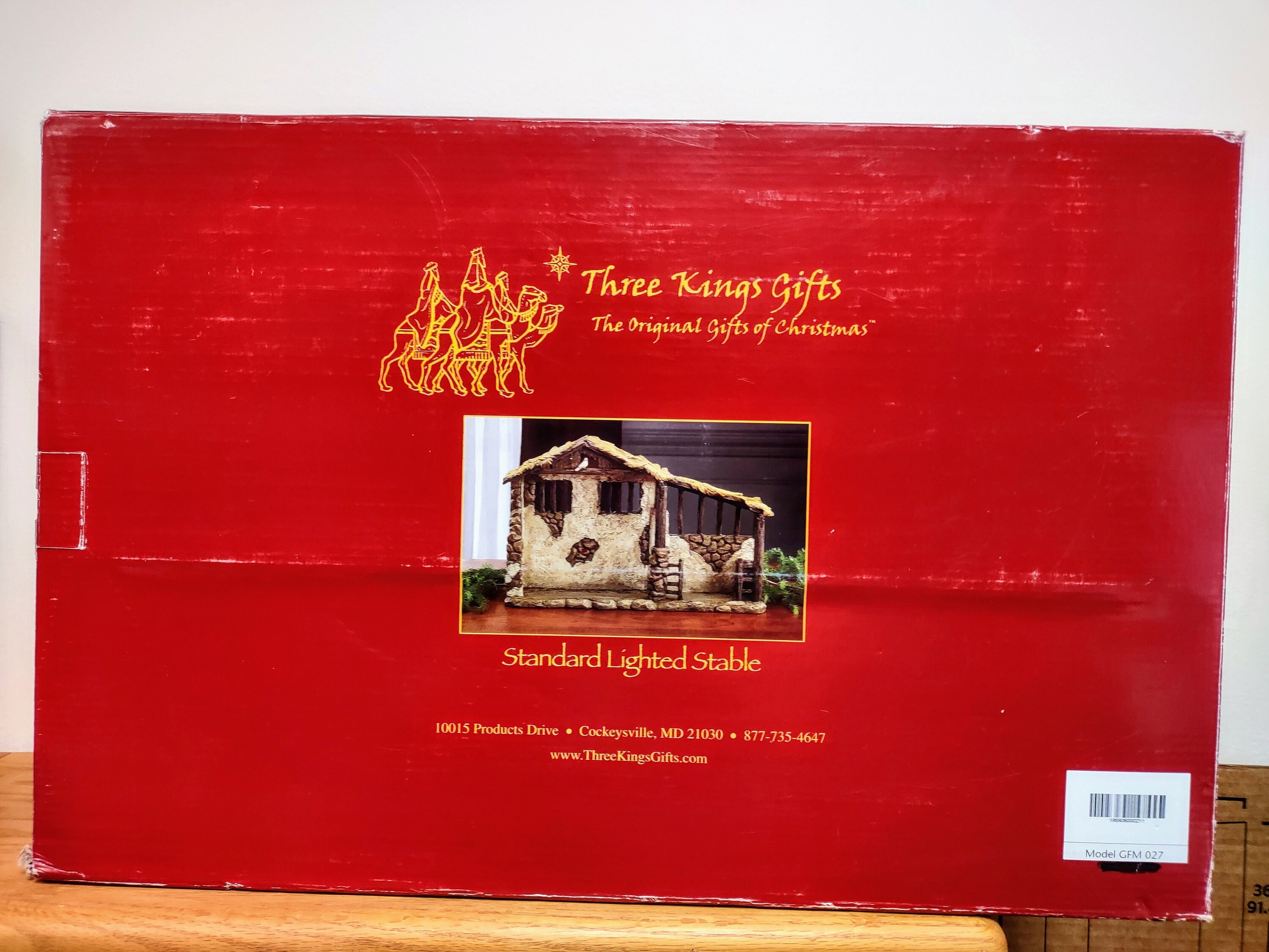 Lighted Nativity Stable for the Real Life Nativity by Three Kings Gifts ...